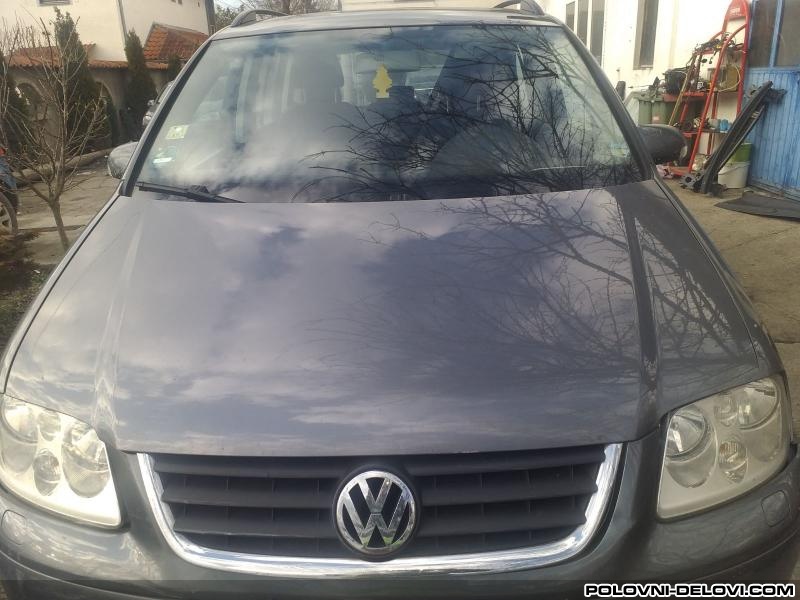 Volkswagen Touran 2.0 TDI Kompletan Auto U Delovima