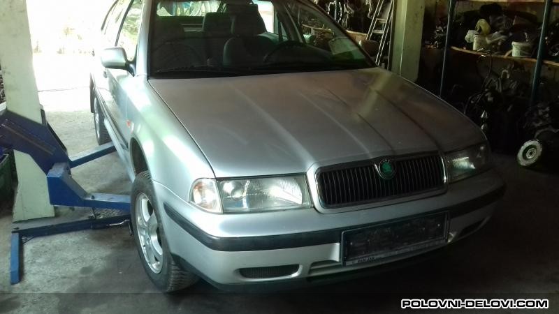 Skoda Octavia Kompletan Auto U Delovima