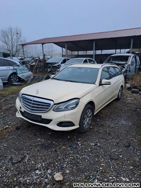 Mercedes E 220 W212 W211 W210 Kompletan Auto U Delovima