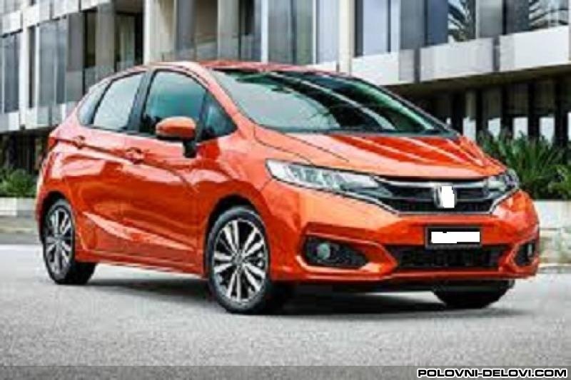 Honda Jazz 15-18 NOVI DELOVI Karoserija