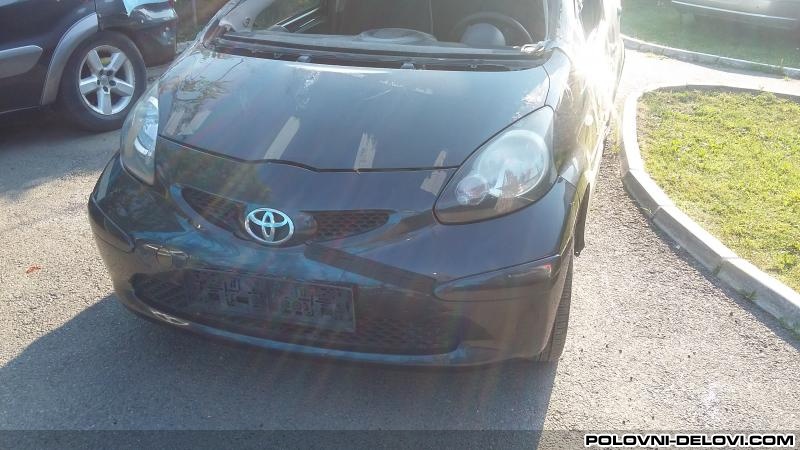 TOYOTA AYGO VVTi Kompletan Auto U Delovima