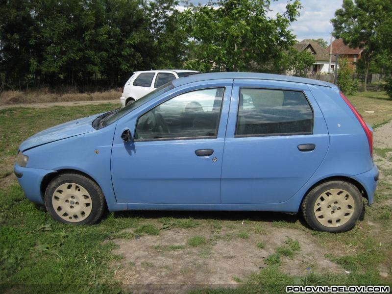 Fiat Punto 1.2 8v Kompletan Auto U Delovima