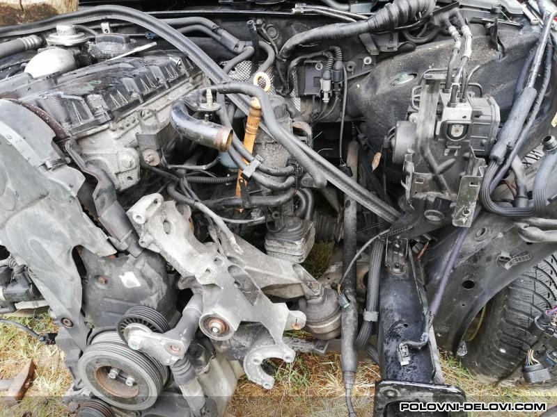 Audi A4 1.9TDI Motor I Delovi Motora