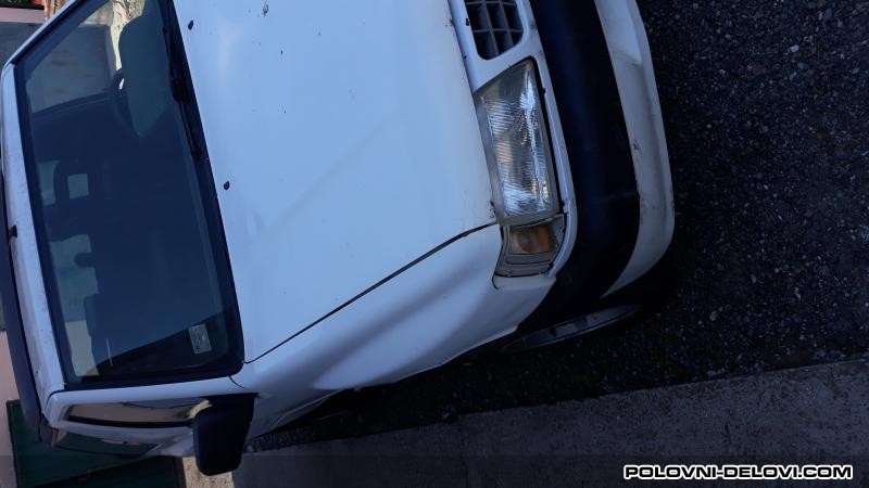 Opel Frontera 20i Kompletan Auto U Delovima