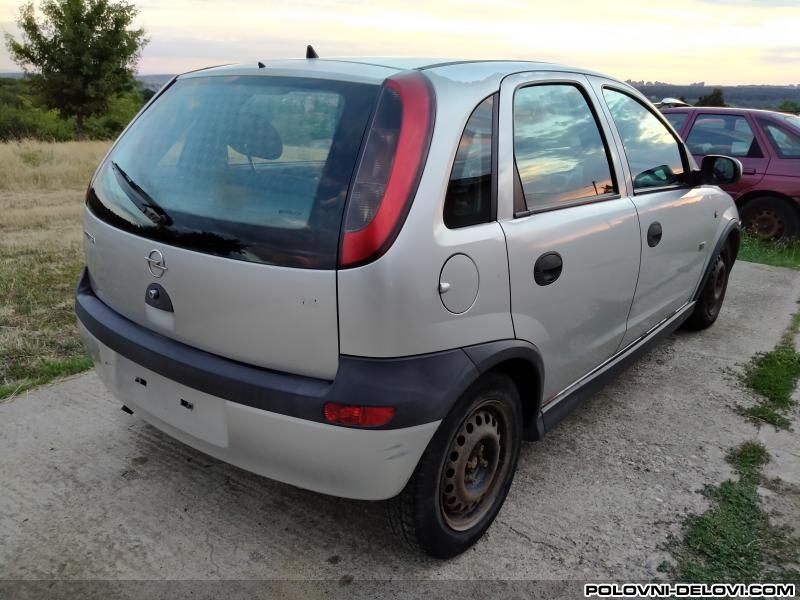 Opel Corsa Corsa C 1.2 Kompletan Auto U Delovima