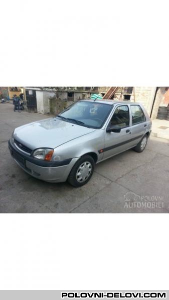 Ford Fiesta DELOVI 1.8 TDI Kompletan Auto U Delovima