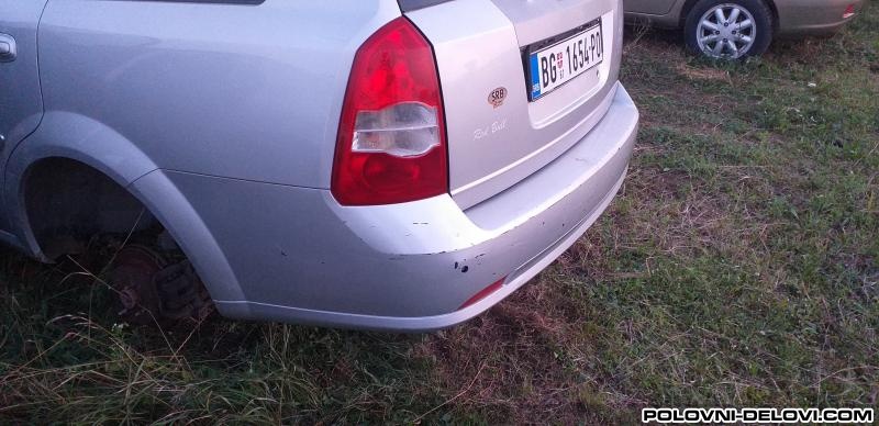 Daewoo Nubira Kompletan Auto U Delovima