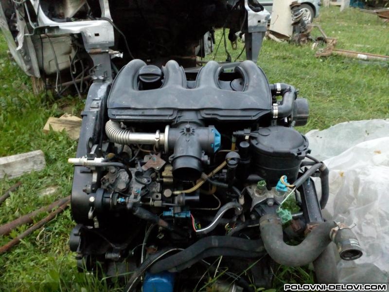 Peugeot 206 Motor I Delovi Motora