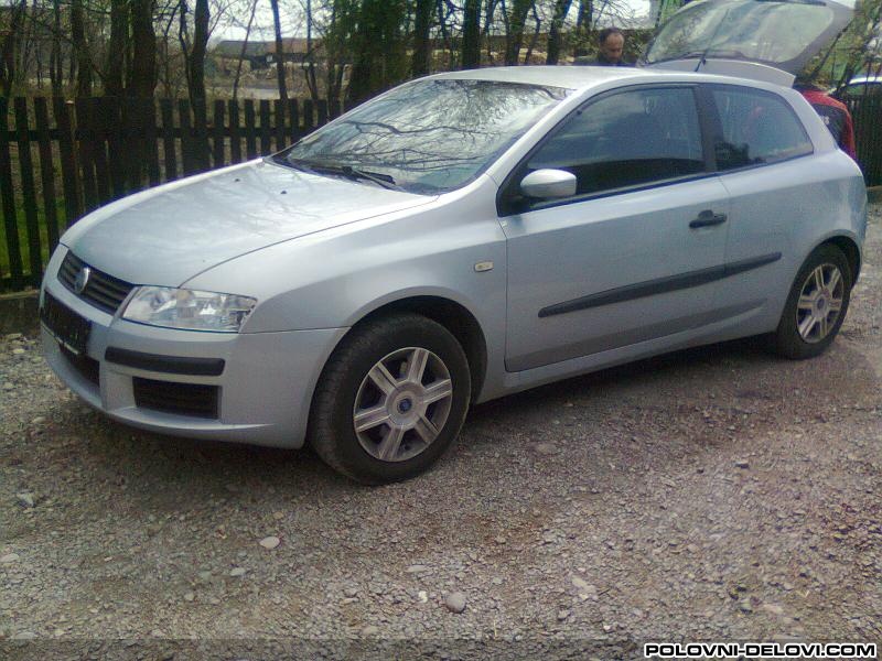 Fiat Stilo 1 2 1 4 1 6 1 8 1 9 Kompletan Auto U Delovima