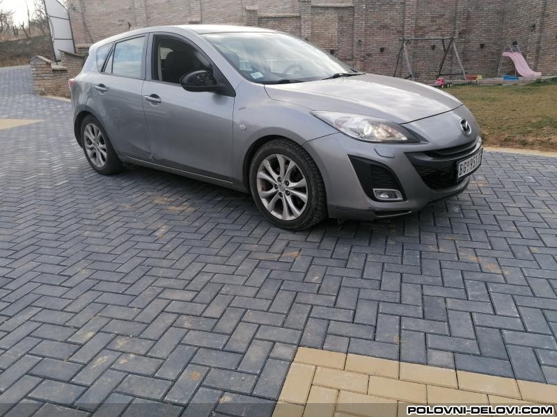 Mazda 3 2.2d Kompletan Auto U Delovima