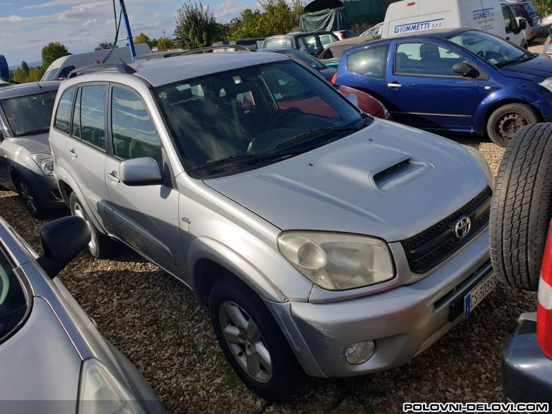 Toyota RAV 4 D4D Kompletan Auto U Delovima