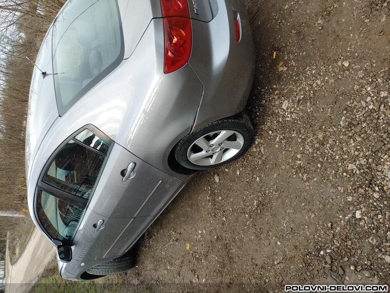 Mazda 3 Kompletan Auto U Delovima