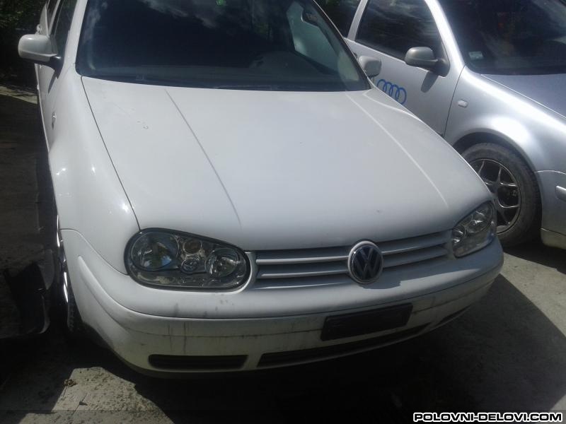 Volkswagen Golf 4 Kompletan Auto U Delovima