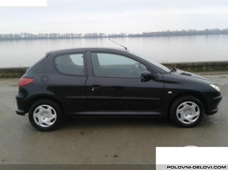 Peugeot 206 1.4 Kompletan Auto U Delovima