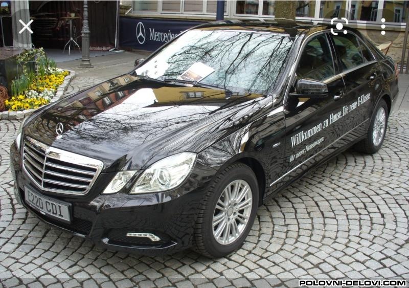 Mercedes E E Klase W212 Kompletan Auto U Delovima