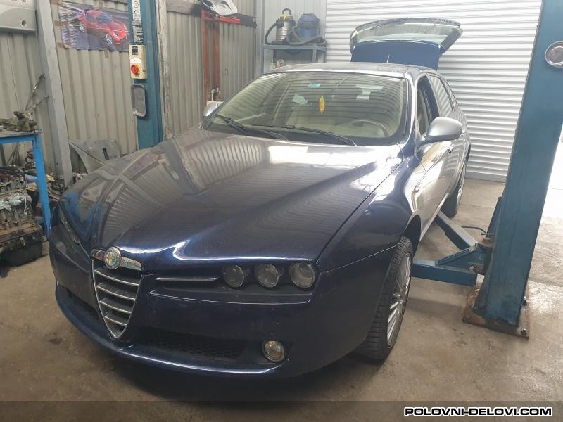 Alfa Romeo 159 1.9 JtdM Svi Delovi Kompletan Auto U Delovima
