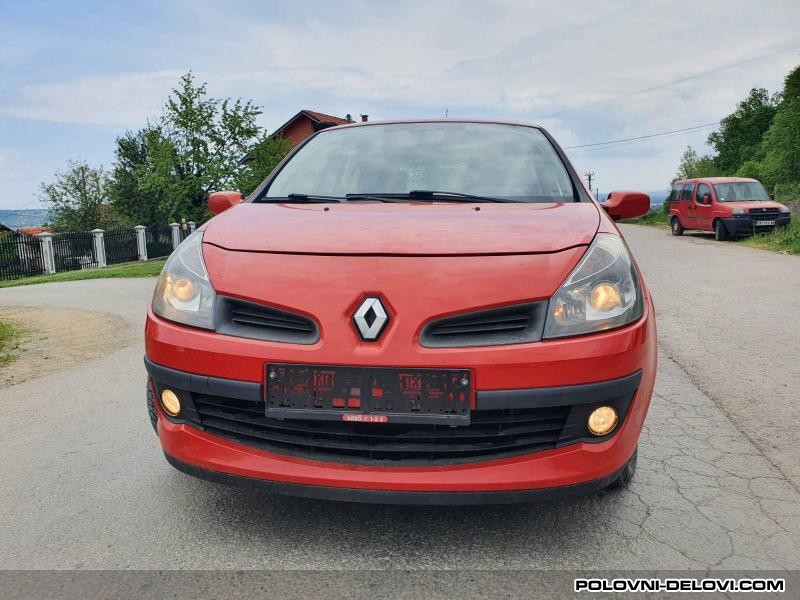 Renault Clio Kompletan Auto U Delovima