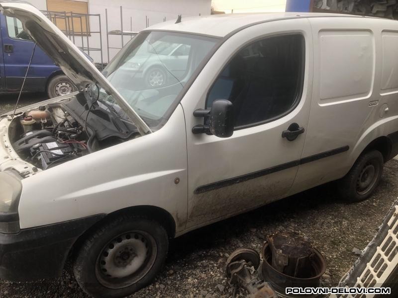 Fiat Doblo 1.9 Kompletan Auto U Delovima