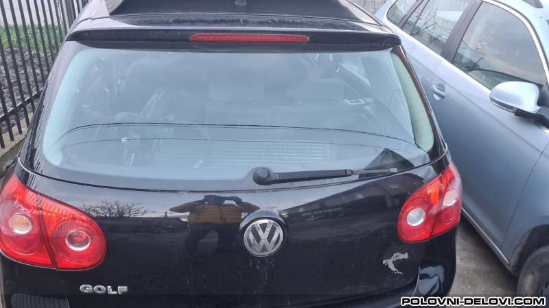 Volkswagen Golf 5 Zadnja soferka Stakla