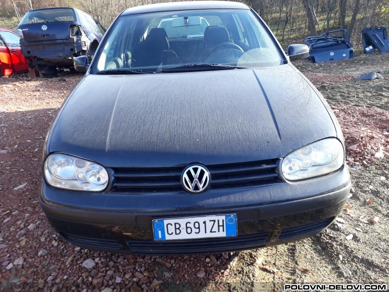 Volkswagen Golf 4 Prednji Branik Sboje Karoserija