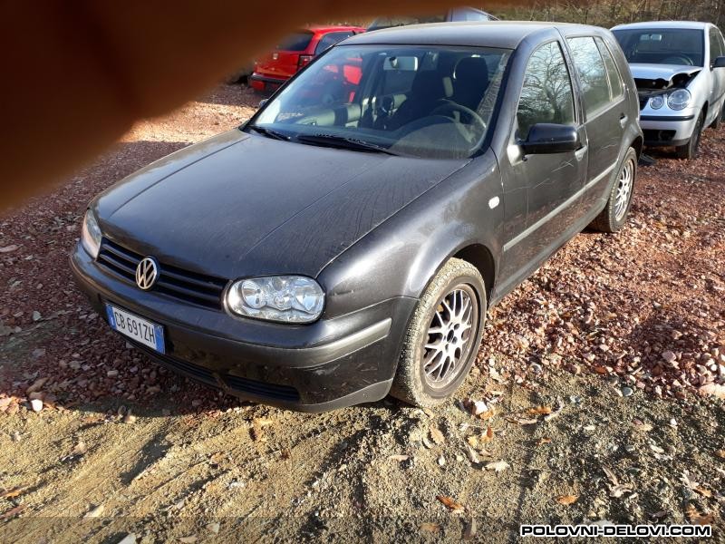 Volkswagen Golf 4 1.9tdi 5vr Crna Kompletan Auto U Delovima