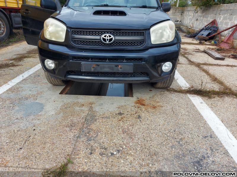 Toyota RAV 4 D4D Kompletan Auto U Delovima