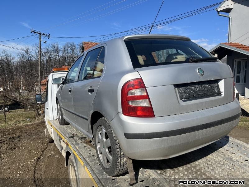 Skoda Fabia 1.9tdi DELOVI Kompletan Auto U Delovima
