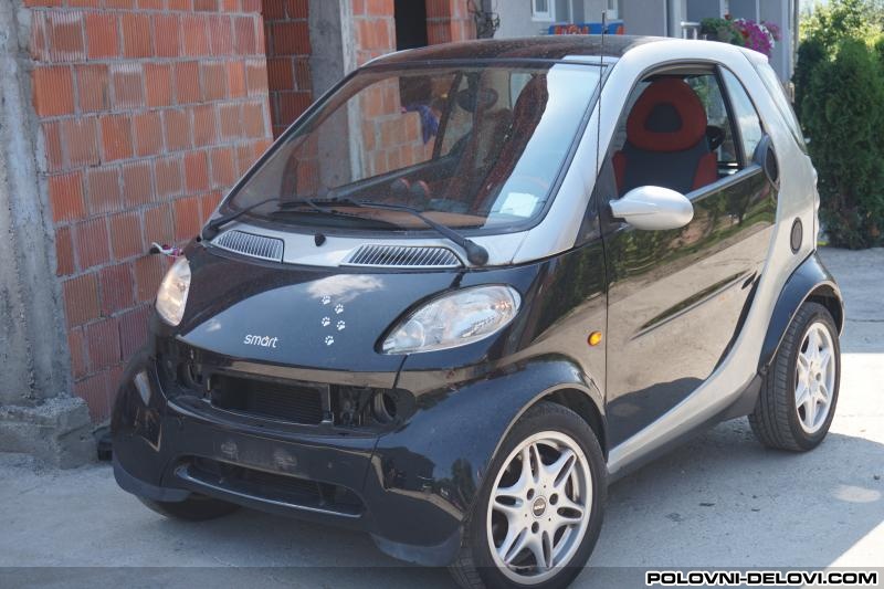 Smart ForTwo Delovi Kompletan Auto U Delovima