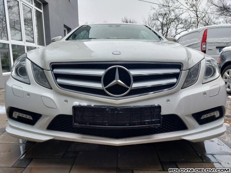 Mercedes E 250 Kupe W207 Delovi Kompletan Auto U Delovima