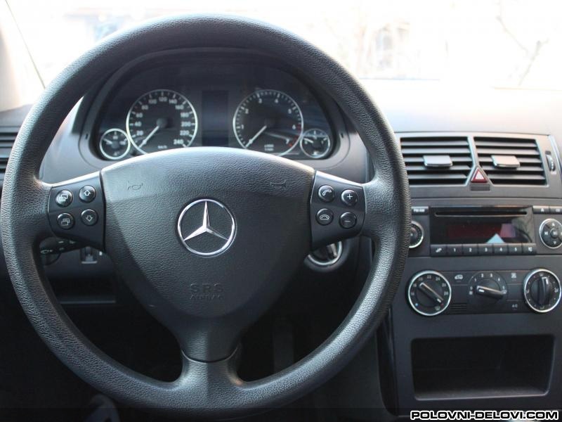 Mercedes A 160 A170 A180 A200 Kompletan Auto U Delovima