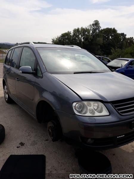 Volkswagen Touran Kompletan Auto U Delovima