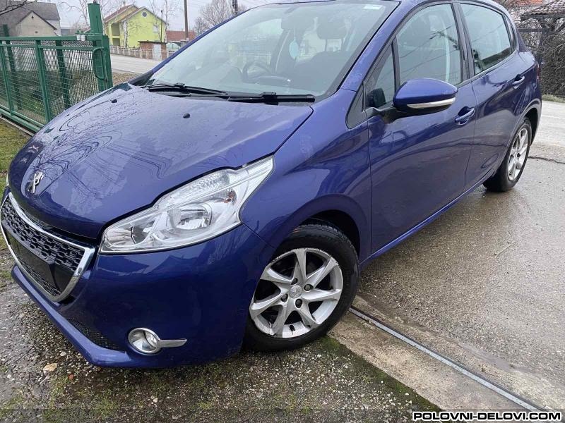 Peugeot 208 Svetla I Signalizacija