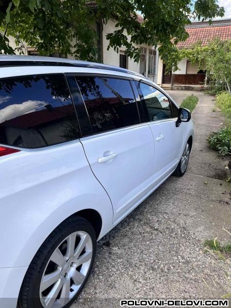 Peugeot 5008 Kompletan Auto U Delovima