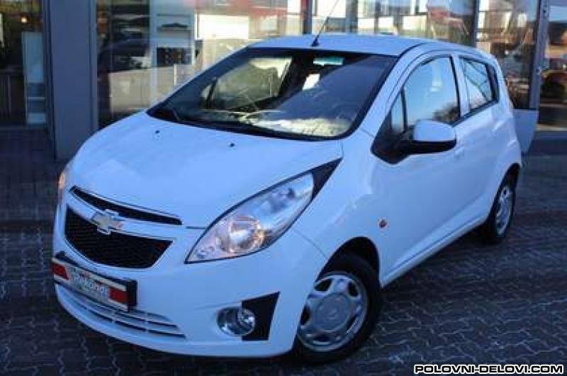 Chevrolet Spark Komplet Za Delove Svetla I Signalizacija