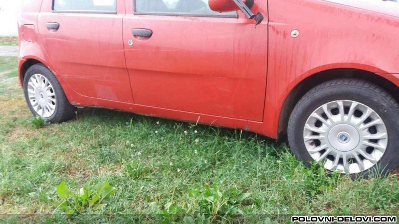 Fiat Punto 2 I 3 Karoserija