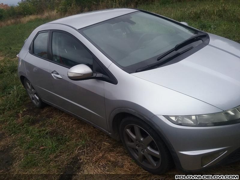 Honda Civic Svemirac Razni Delovi