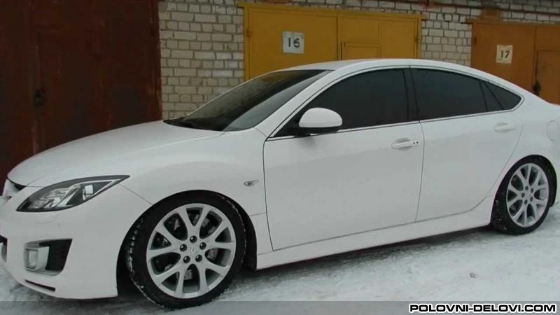 Mazda 6 Enterijer