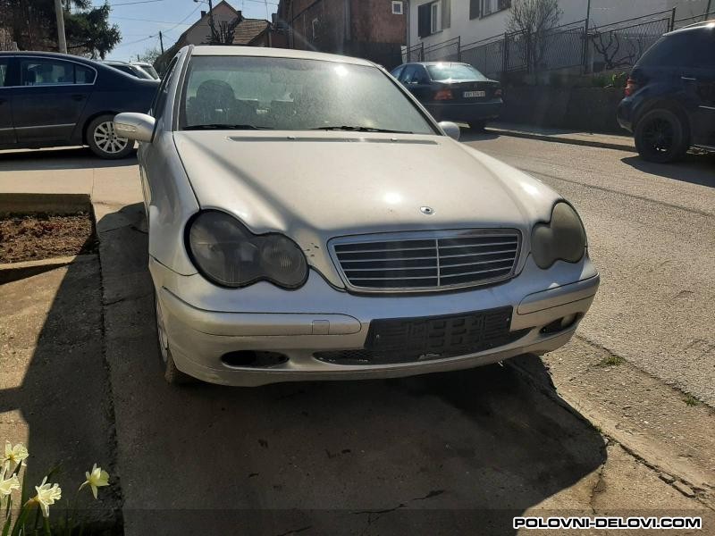 Mercedes C 220 2.2cdi Kompletan Auto U Delovima