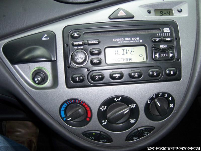 Ford Focus CD Audio