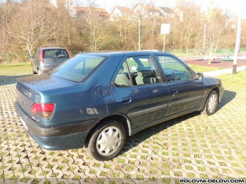 Peugeot 306 1.4 Kompletan Auto U Delovima