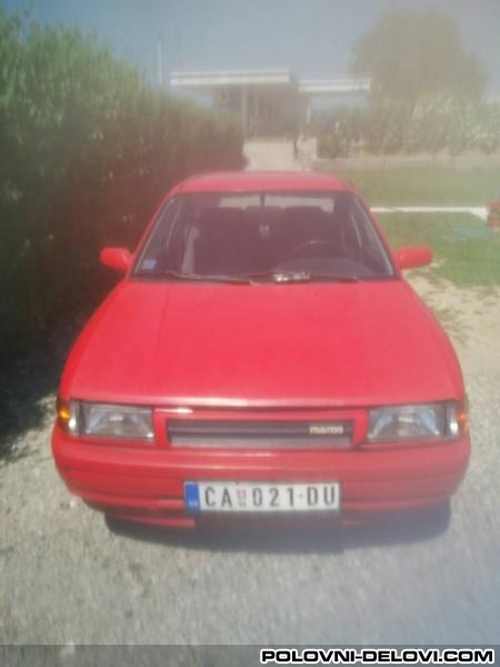 Mazda 323 Karoserija