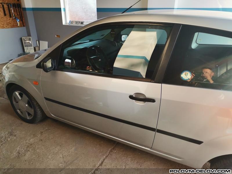 Ford Fiesta 1.25 Benzinac Karoserija