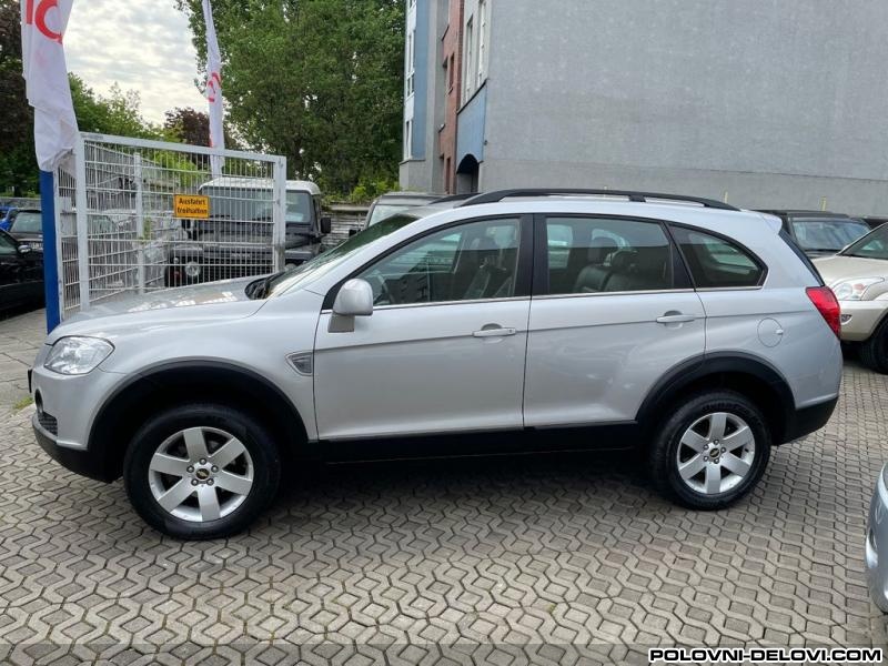 Chevrolet Captiva 2.0d Kompletan Auto U Delovima