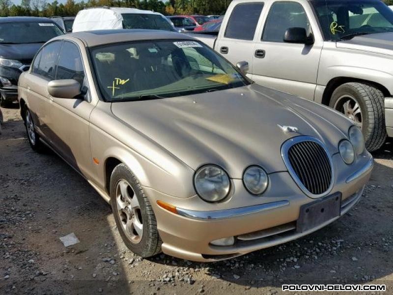 Jaguar S-Type Kompletan Auto U Delovima