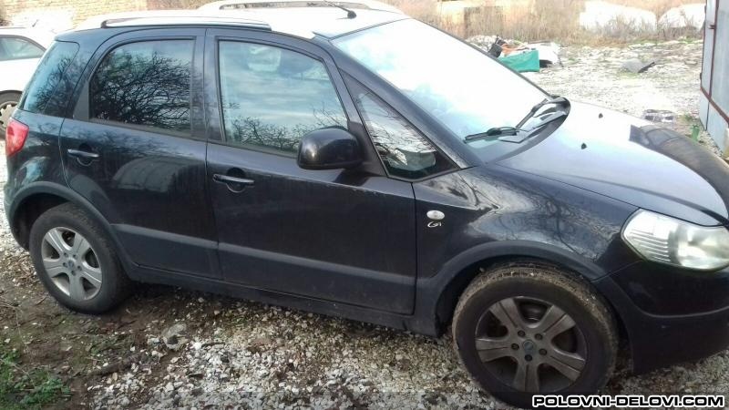 Fiat Sedici Kompletan Auto U Delovima