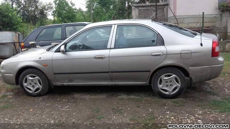 Kia Sephia 1.6 16v Kompletan Auto U Delovima