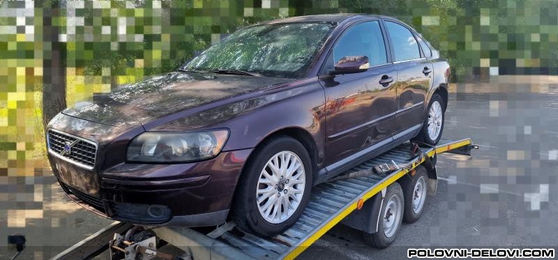 Volvo S40 2.0 D 100kw Kompletan Auto U Delovima