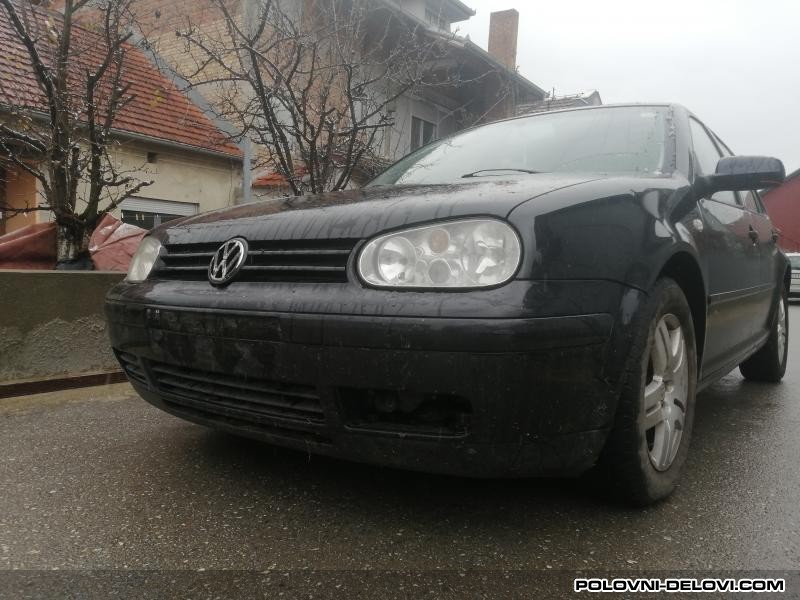 Volkswagen Golf 4 Karoserija