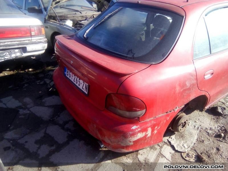 Hyundai Accent Kompletan Auto U Delovima