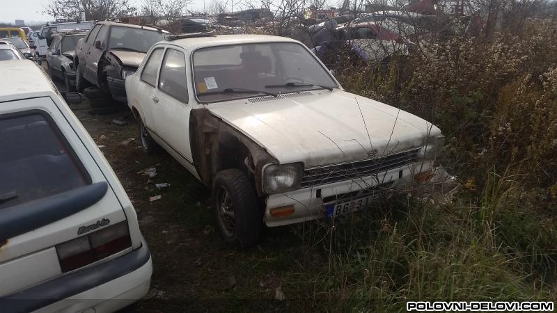 Opel Kadett Komplet Za Delove Kompletan Auto U Delovima